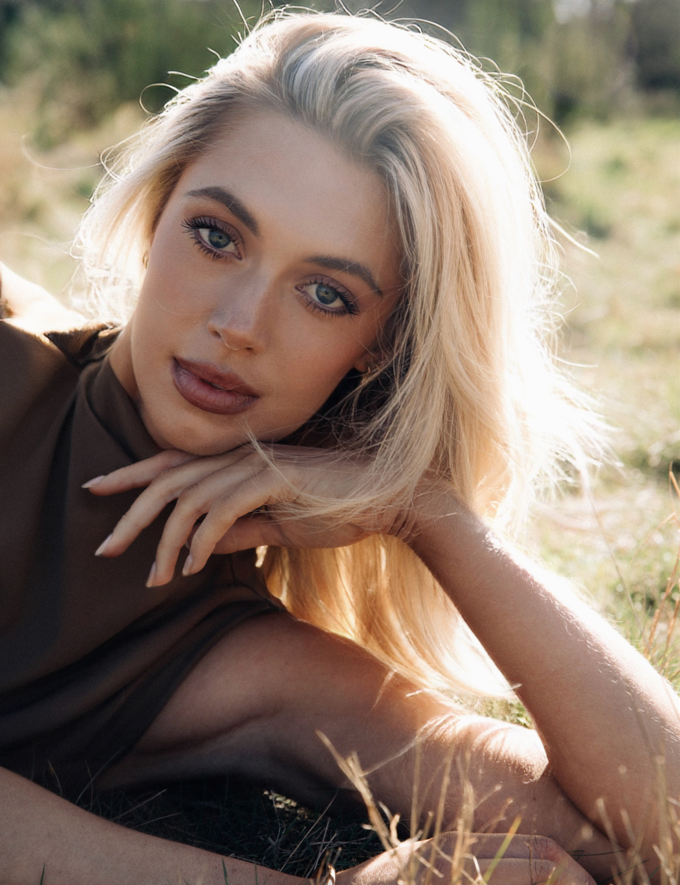 Collette F | RMG Models